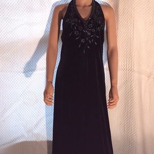 Dresses | The Pyramid Collection Black Evening Gown M | Poshmark